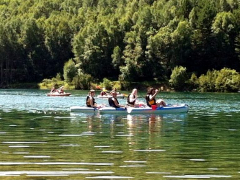 Family hiking and activity holiday - Spanish Pyrenees